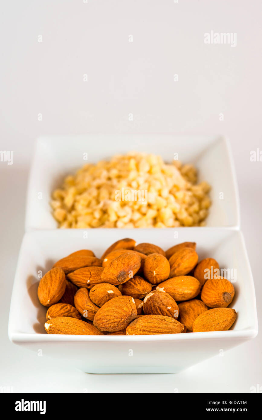 Minced almond hi-res stock photography and images - Alamy