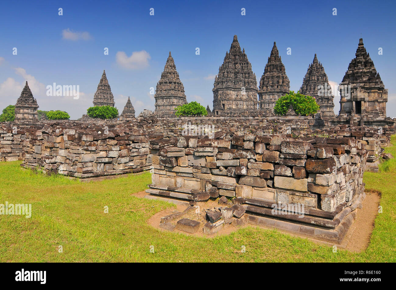 Hindu Temple Prambanan In Yogyakarta Java, Indonesia Stock Photo - Alamy