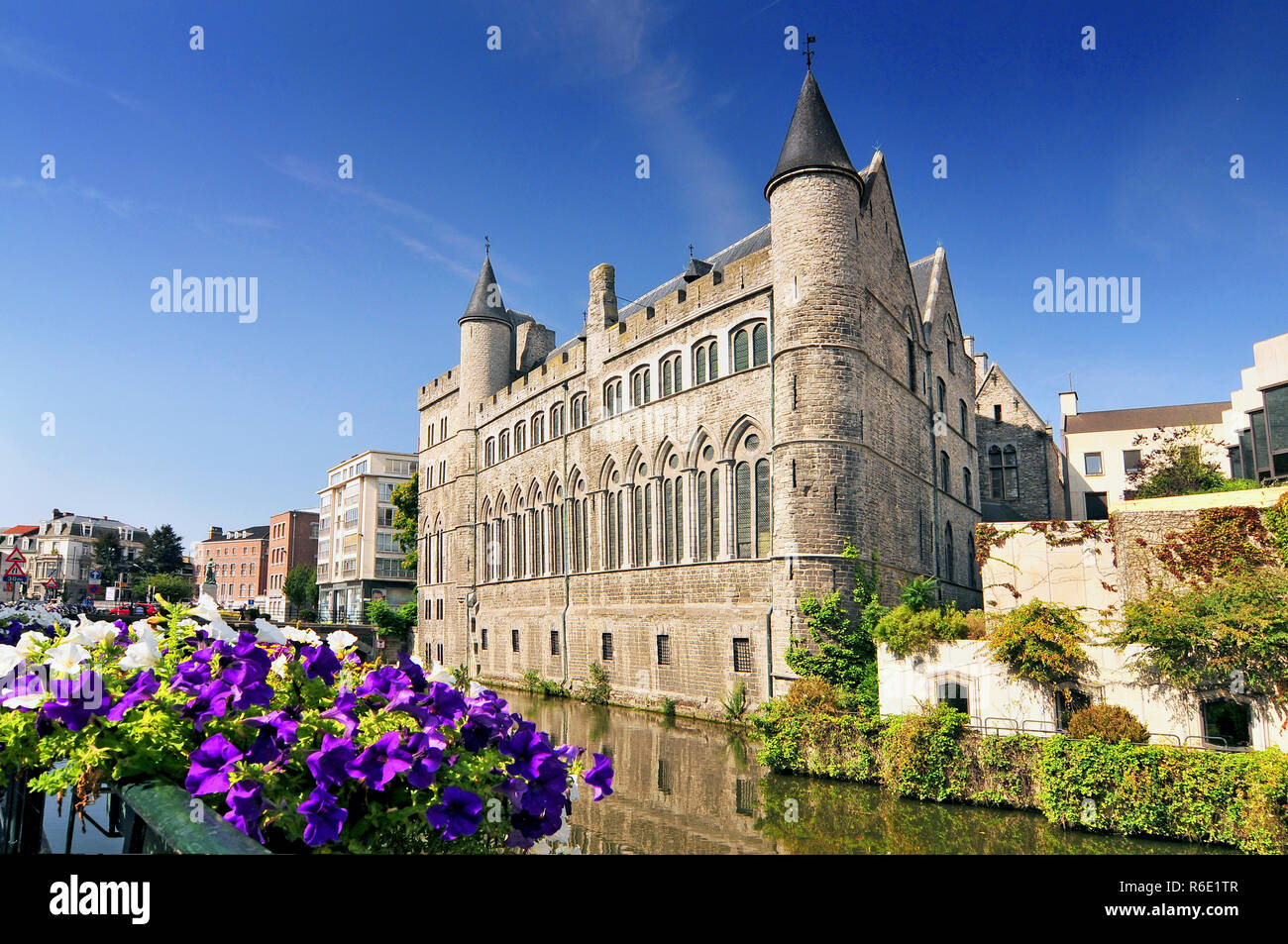 Geeraard de duivelsteen ghent hi-res stock photography and images - Alamy