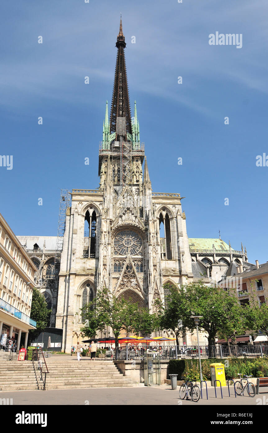 Rouen Cathedral (Cathédrale Notre-Dame De Rouen) Normandy France Stock ...