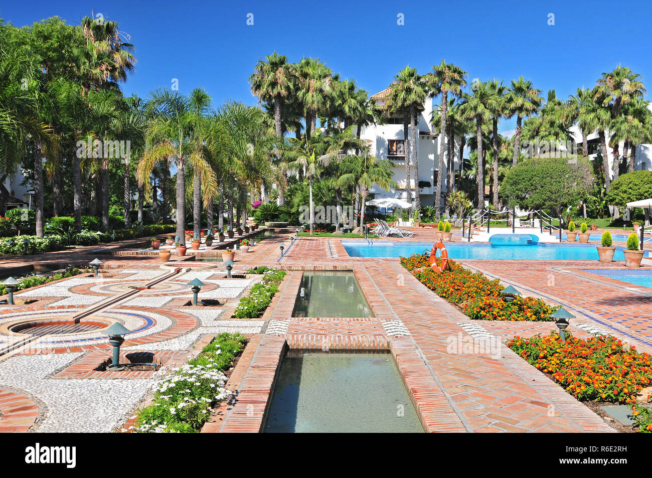 Hotel pool marbella malaga hi-res stock photography and images - Alamy