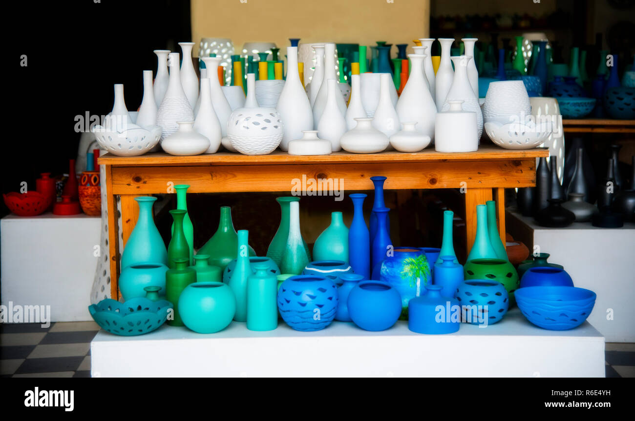 Cuba pottery trinidad hi-res stock photography and images - Alamy
