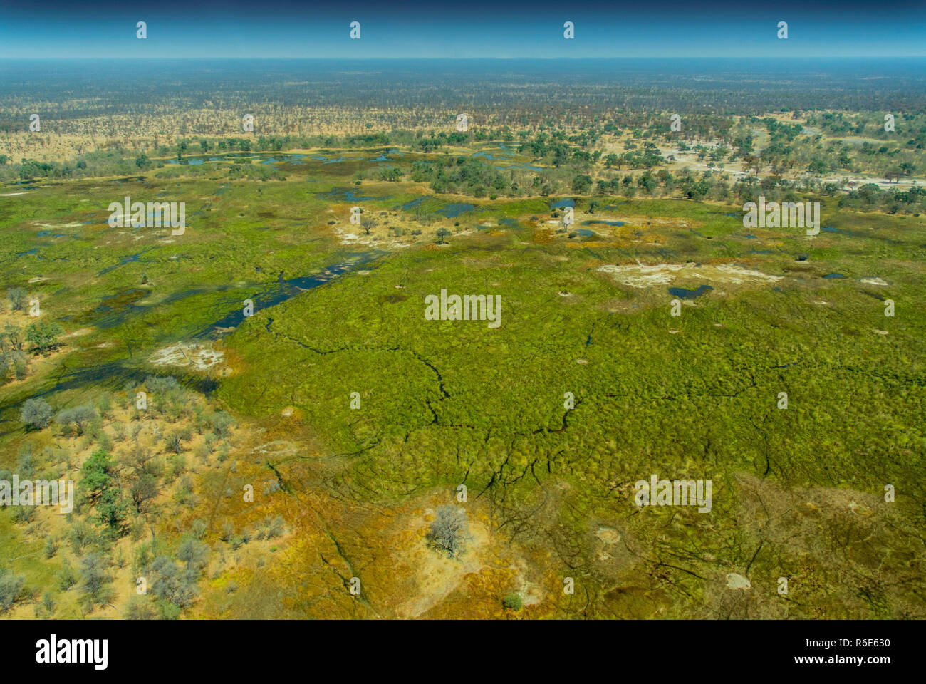 Aerial view of rivers hi-res stock photography and images - Alamy