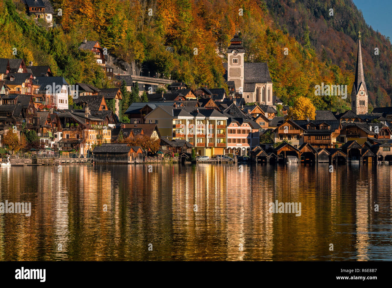 Hallstatt austria lookout hi-res stock photography and images - Alamy