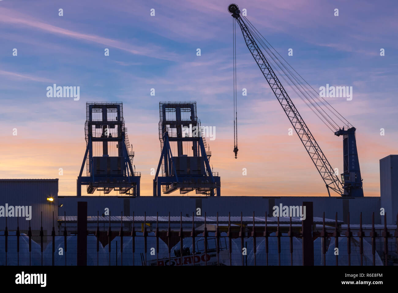 Port of sagunto hi-res stock photography and images - Alamy