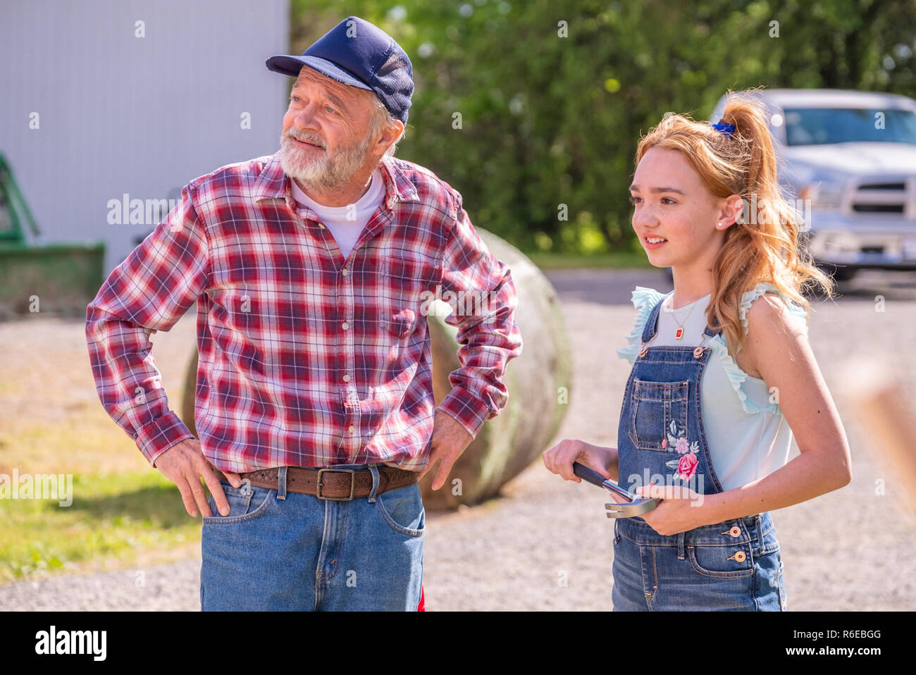 HOLLY HOBBIE, Ruby Jay (right), 'The Chicken Cooper', (Season 1, ep ...