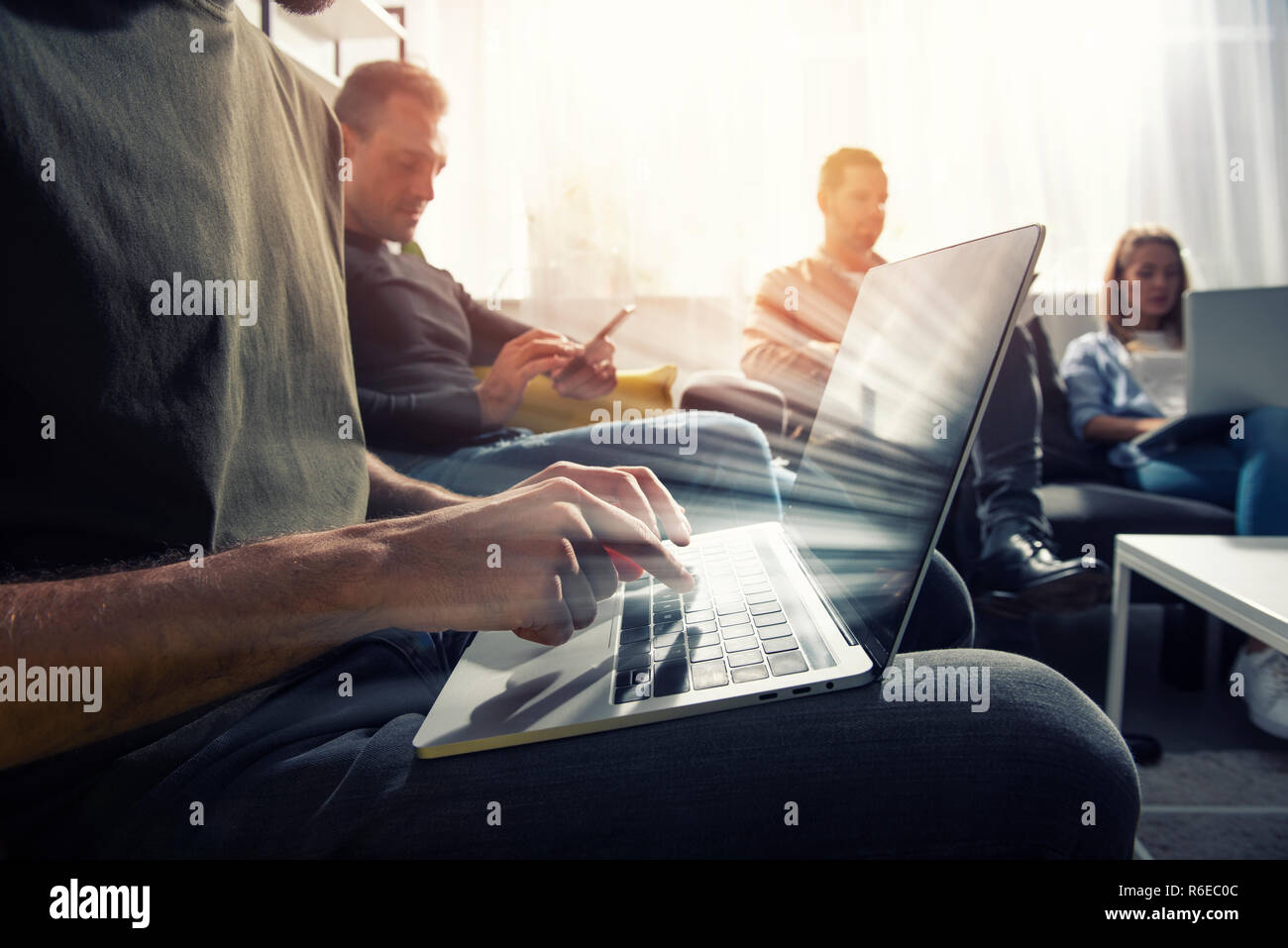 Office workplace computer skyscraper hi-res stock photography and ...