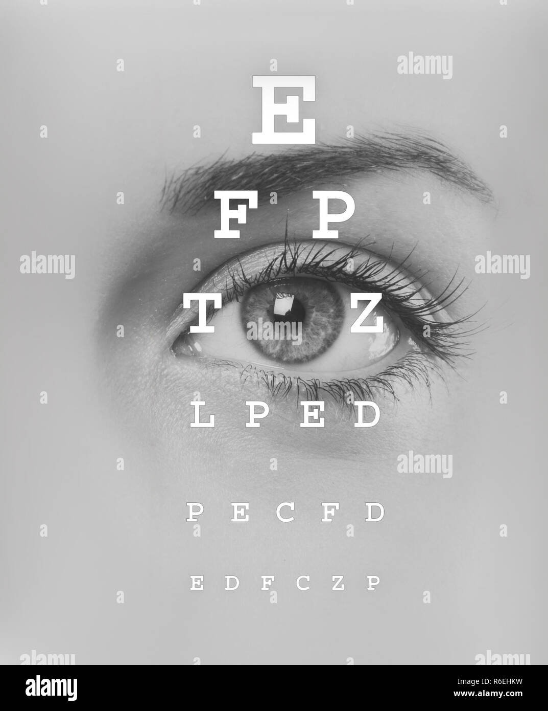 eye vision test Stock Photo - Alamy