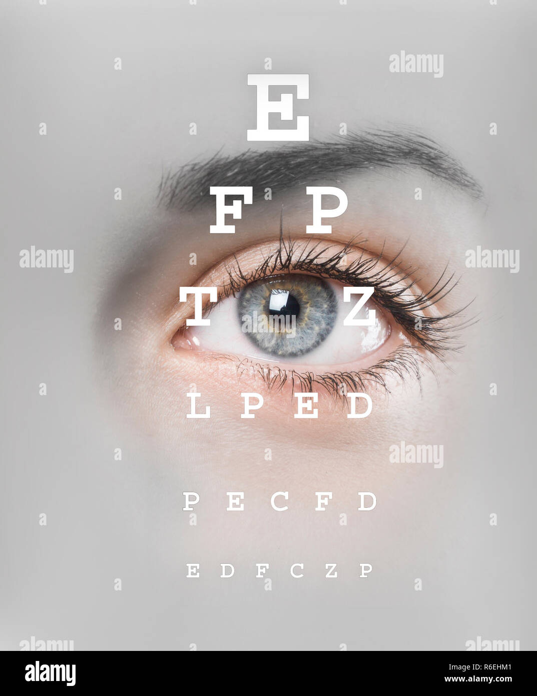 eye vision test Stock Photo - Alamy