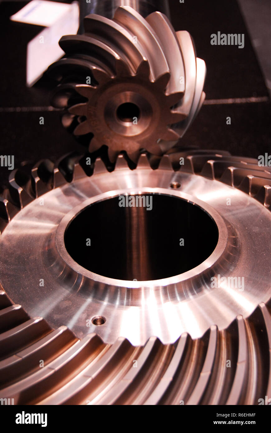 Geer-Wheel gear gear-pinion closeup Stock Photo - Alamy