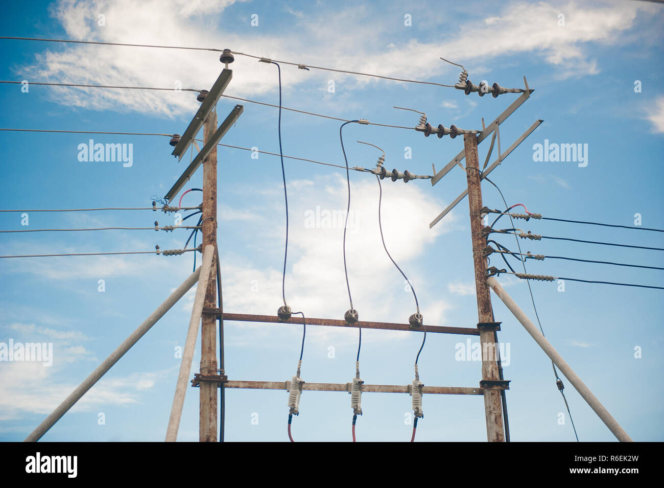 Cable line hi-res stock photography and images - Alamy