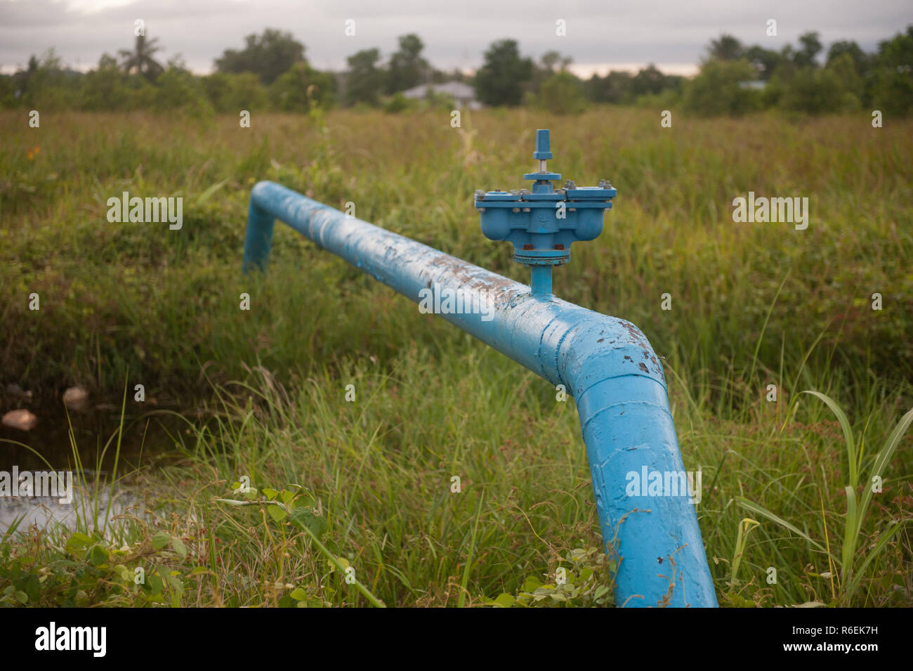 Water pipeline hi-res stock photography and images - Alamy