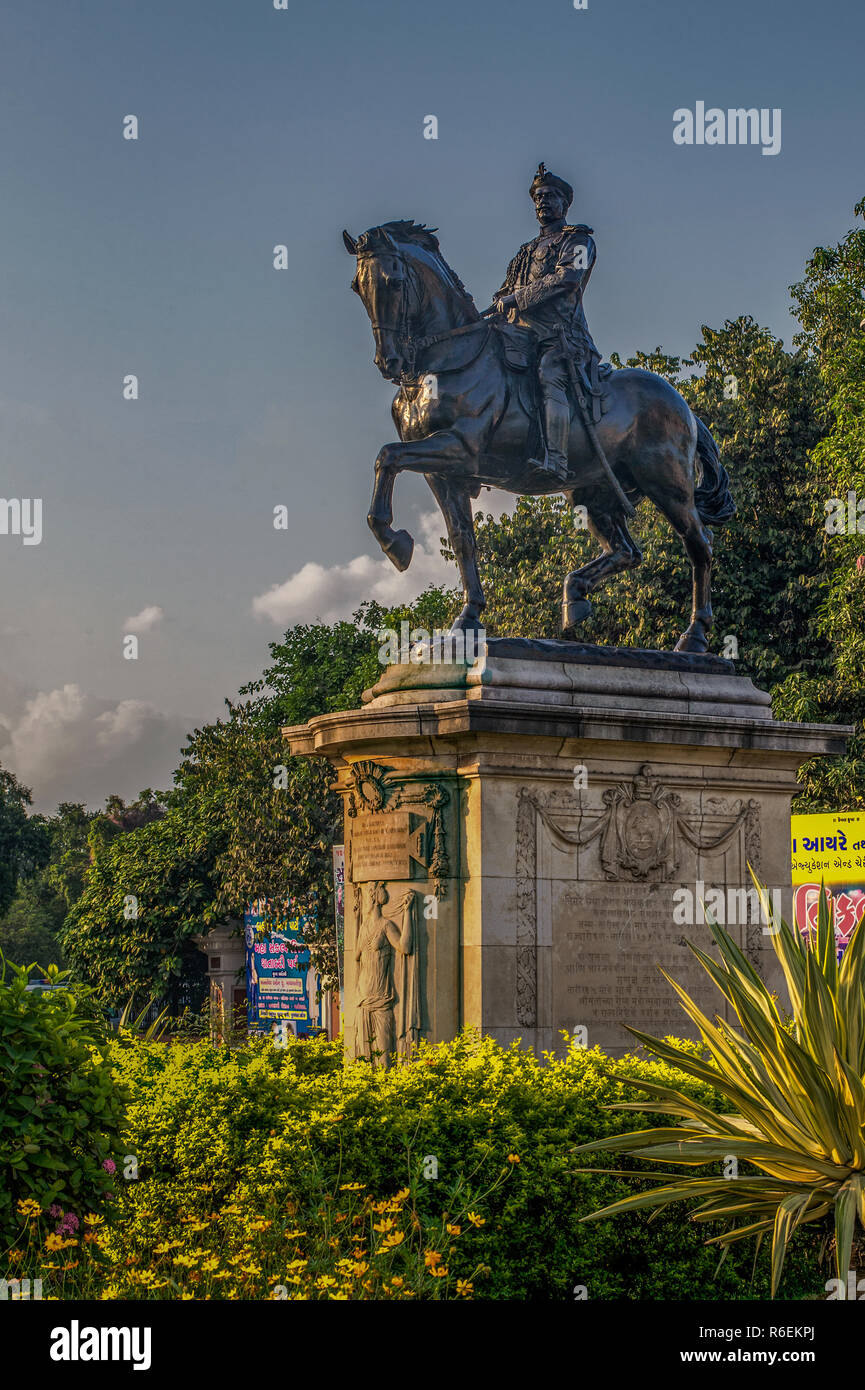 24 Sep 2017-Kala Ghoda Statue of Maharaja Sayajirao Gaekwad III near to ...