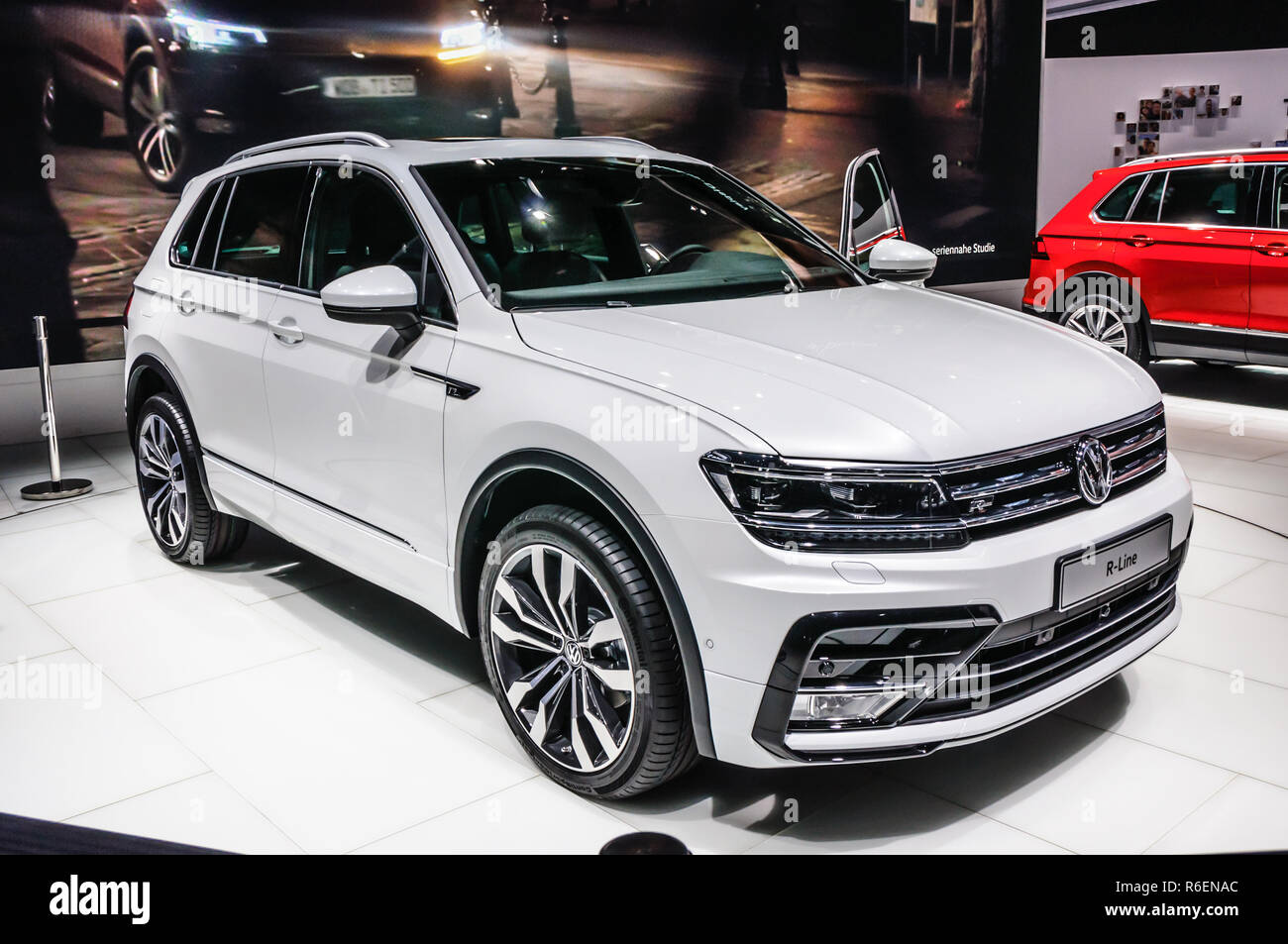 FRANKFURT - SEPT 2015: Volkswagen VW R-Line presented at IAA ...