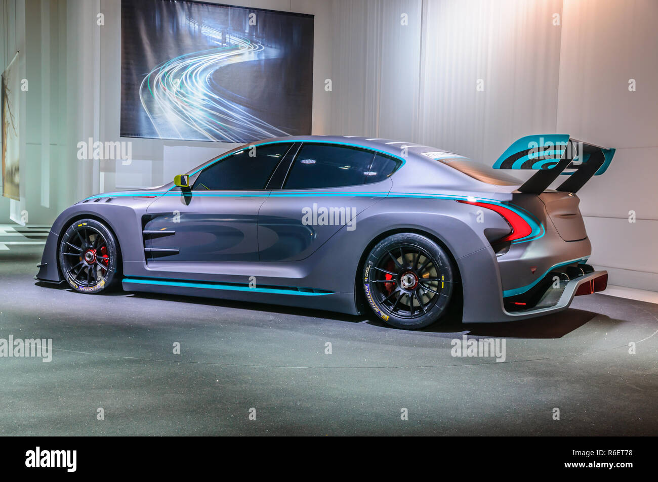 Ev sedan hi-res stock photography and images - Alamy