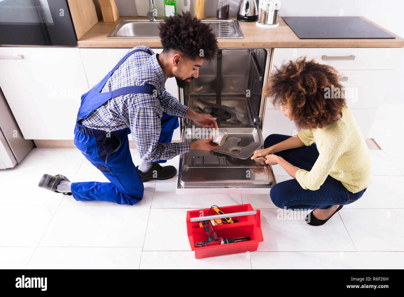 African american kitchen workers hi-res stock photography and images ...