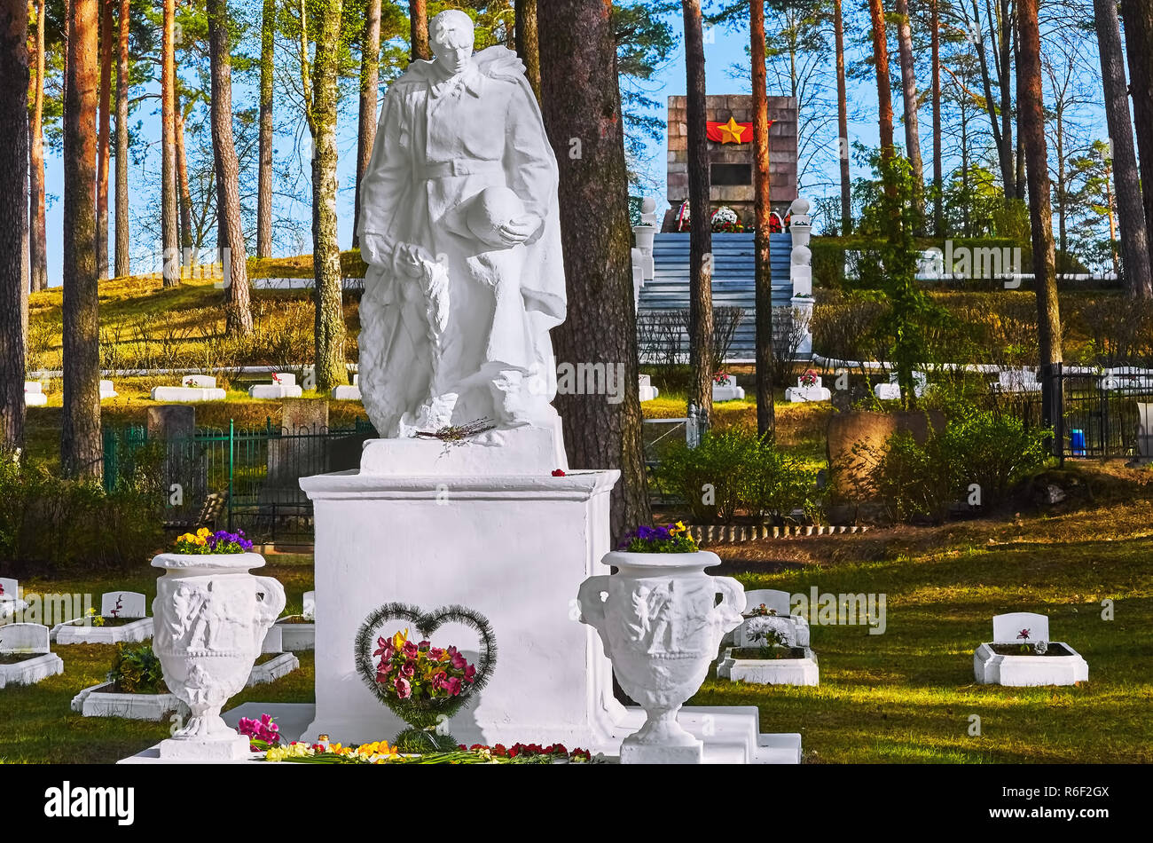 Monument to Red Army Soldiers Stock Photo - Alamy