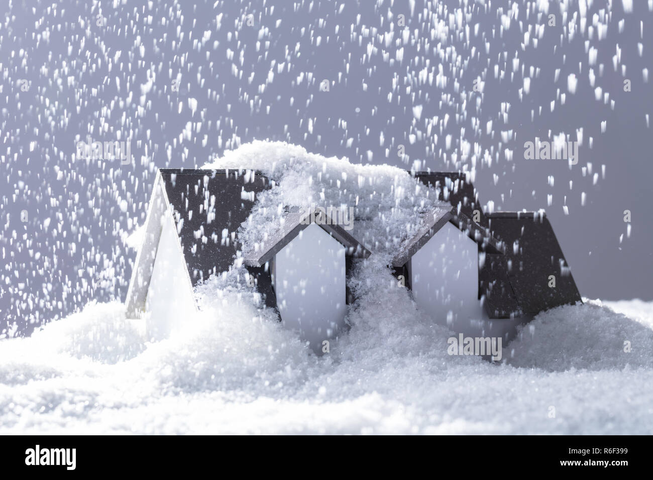 Close-up Of House Covered In Snow Stock Photo - Alamy