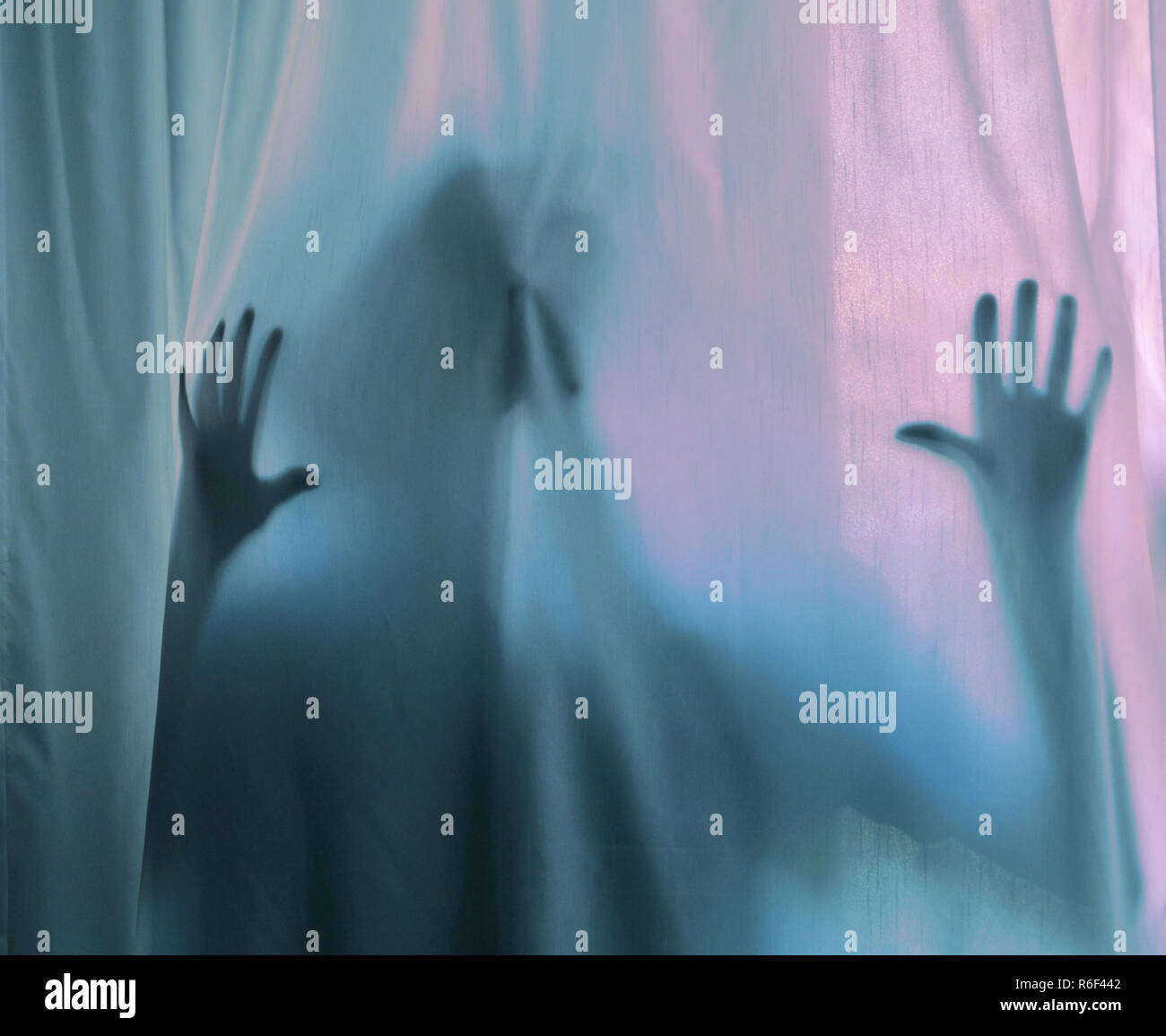 Spectrally spooky hi-res stock photography and images - Alamy