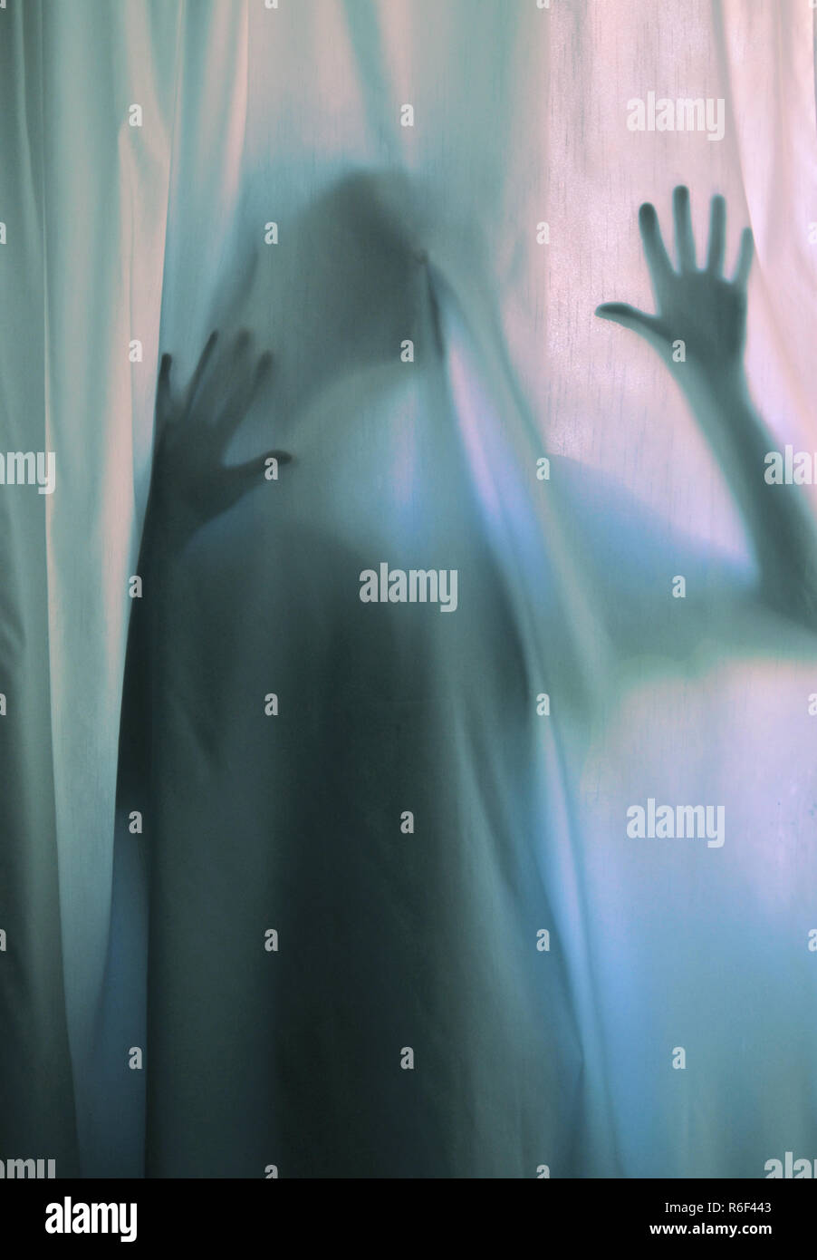 Spectrally spooky hi-res stock photography and images - Alamy