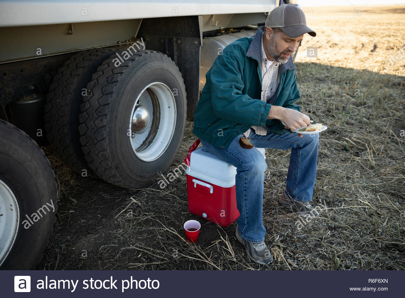 Farmer eating hi-res stock photography and images - Alamy