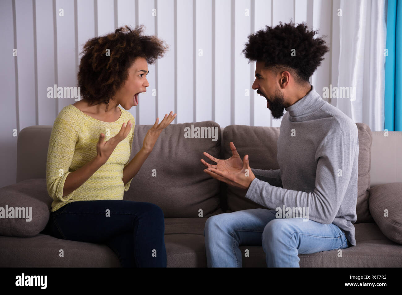 Couple Quarreling With Each Other Stock Photo - Alamy