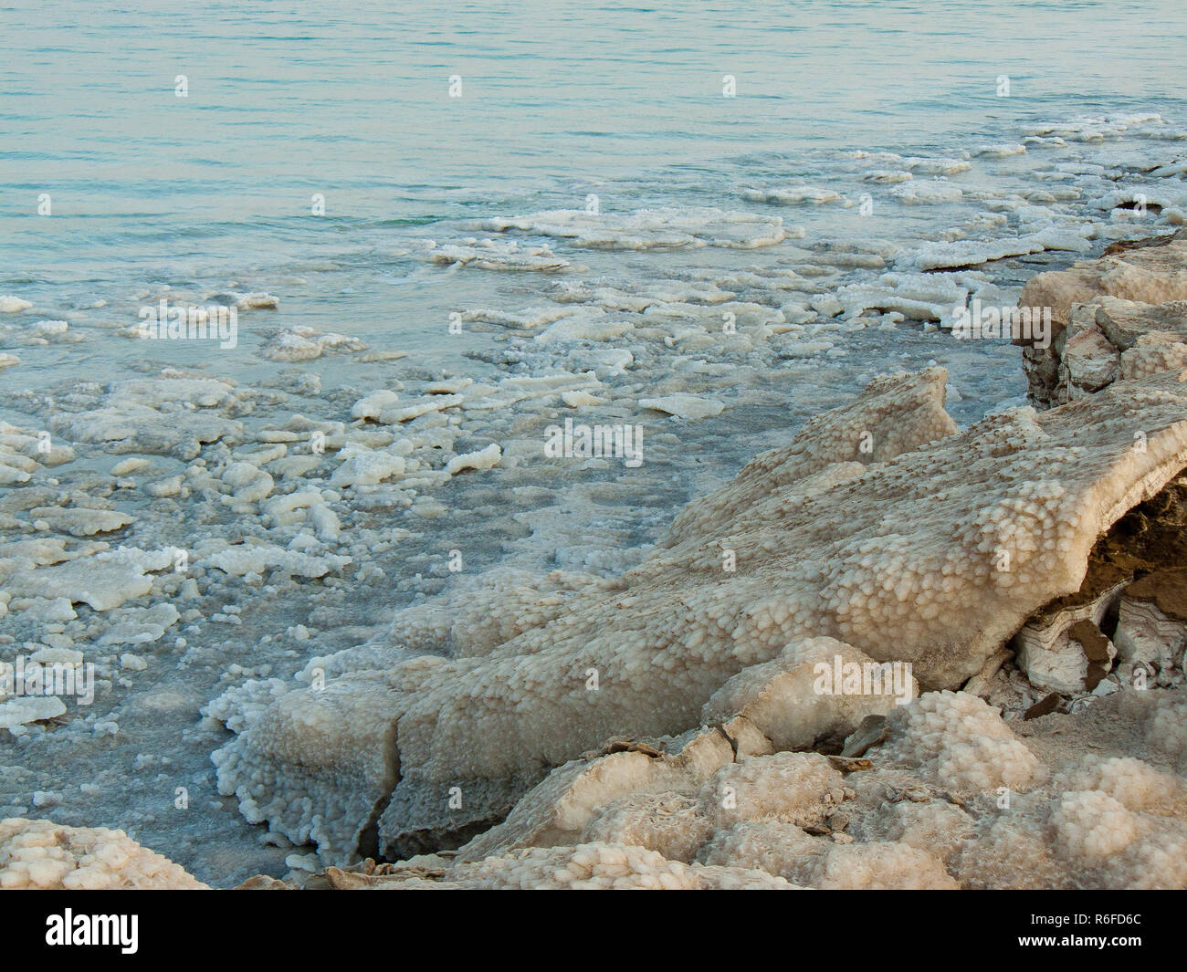 Desert wasteland israel salt hi-res stock photography and images - Alamy
