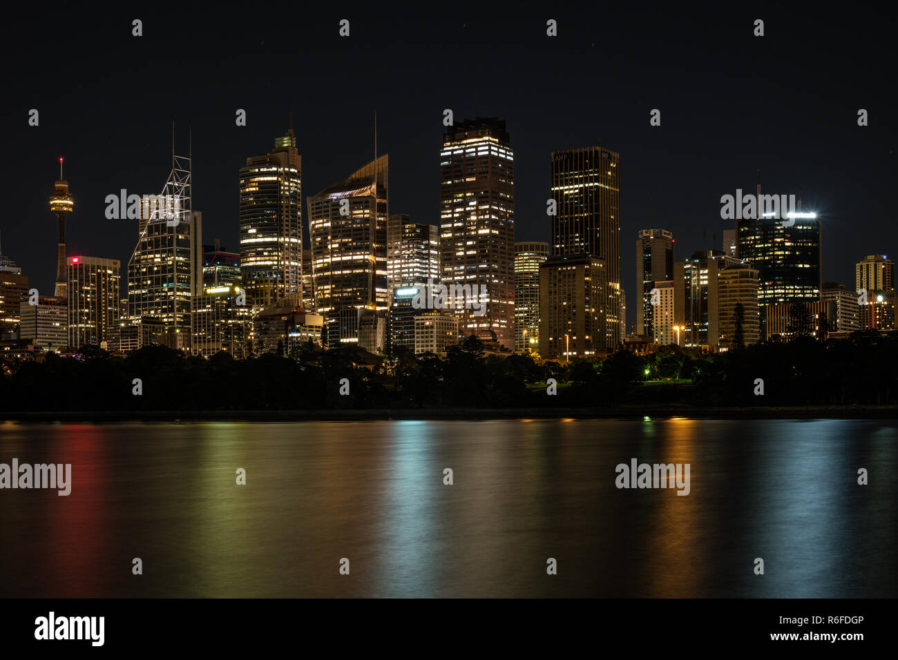 Sydney office building night hi-res stock photography and images - Alamy