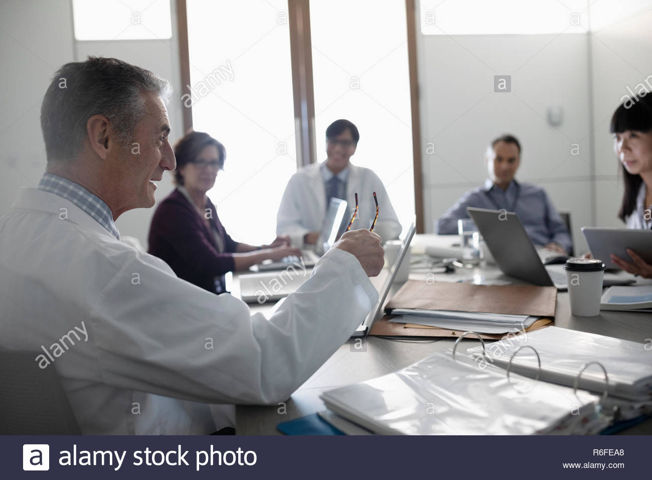 Consulting table hi-res stock photography and images - Alamy