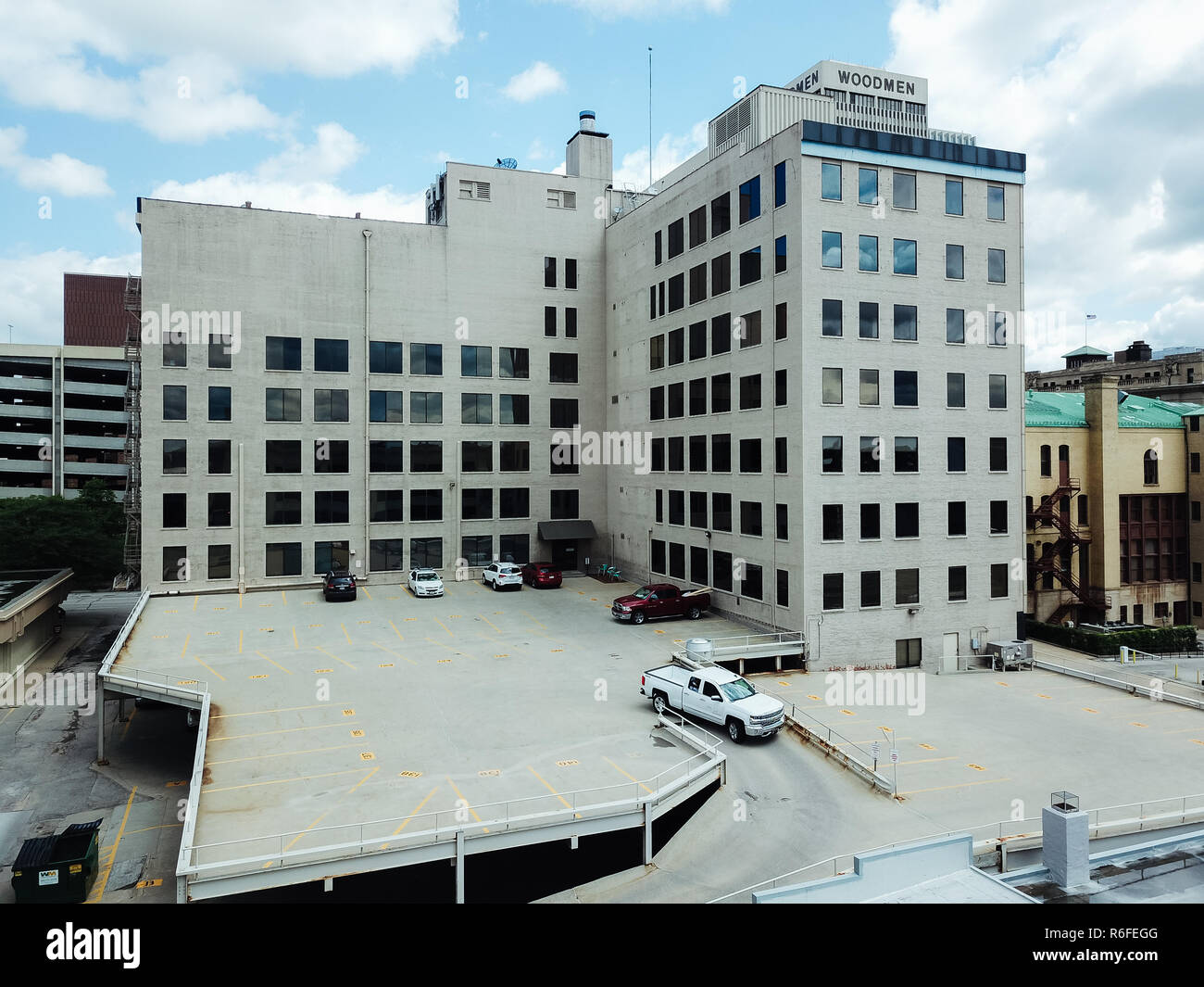 Omaha nebraska skyline aerial drone hi-res stock photography and images ...