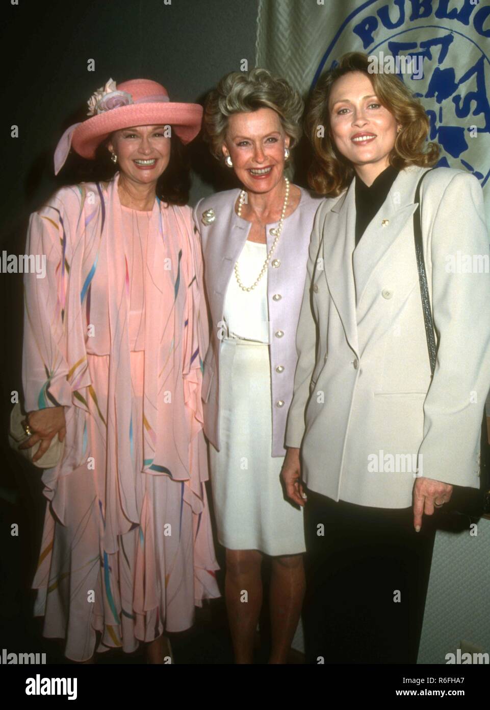 UNIVERSAL CITY, CA - MARCH 26: Actresses Diane Ladd, Dina Merrill and ...