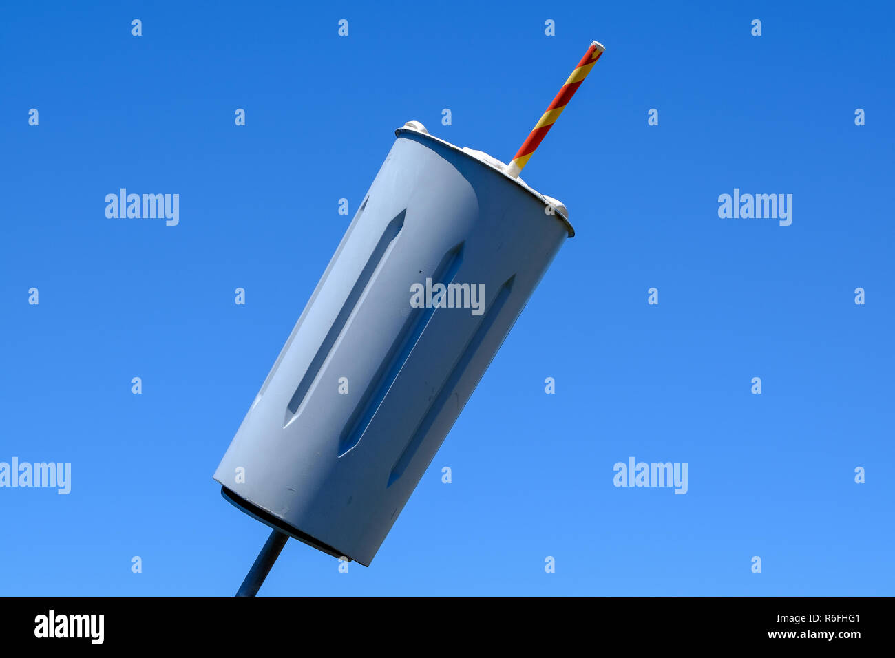 Giant milkshake hi-res stock photography and images - Alamy