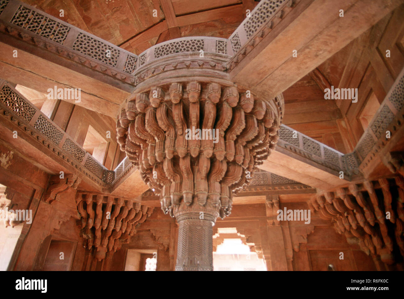 Diwan-E-Khas, Fatehpur Sikri, Agra, Uttar Pradesh, India Stock Photo - Alamy