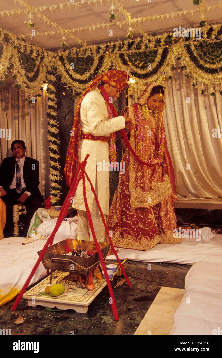 Marwadi marriage hi-res stock photography and images - Alamy