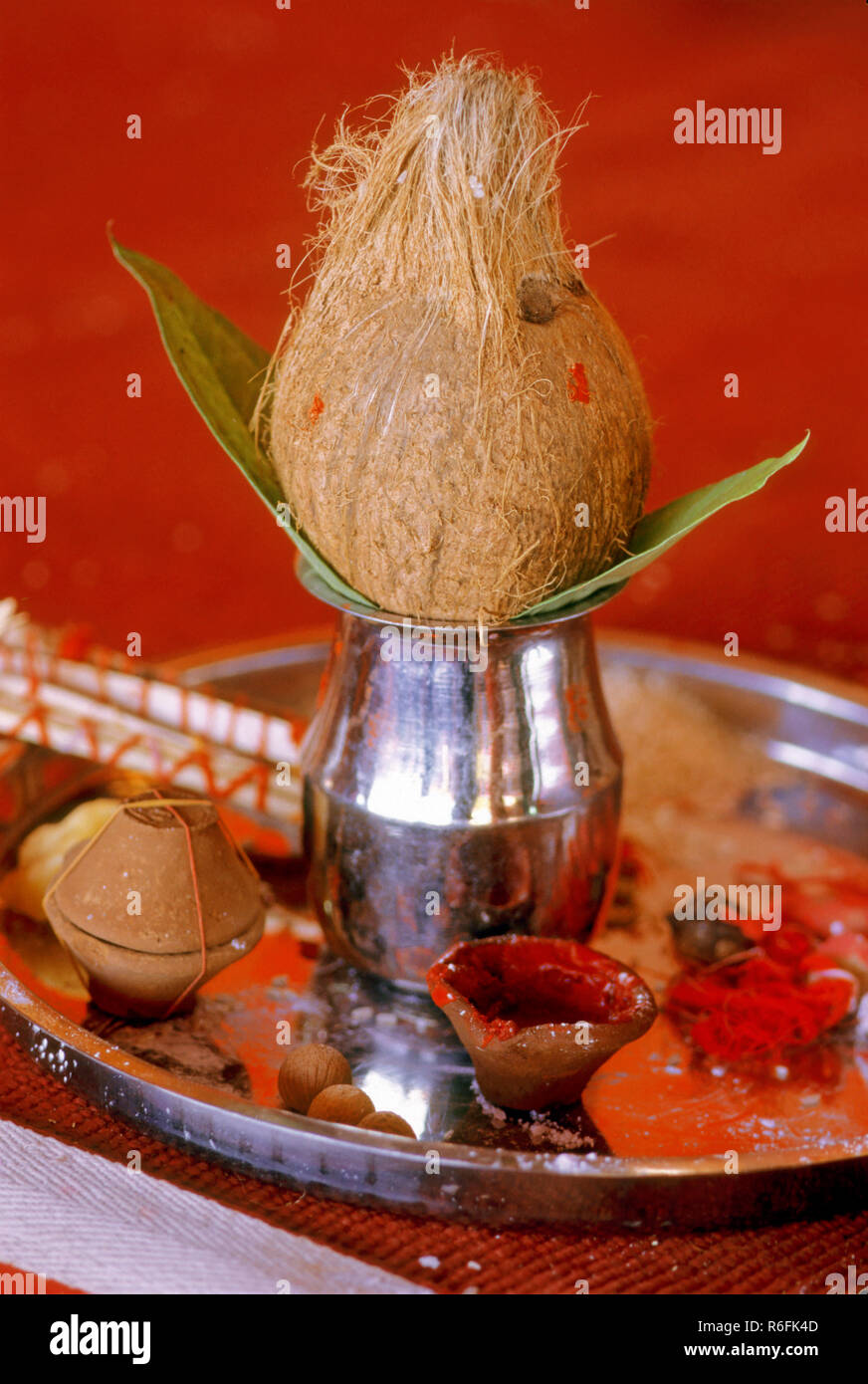 Diyas puja kalash coconut mango hi-res stock photography and images - Alamy