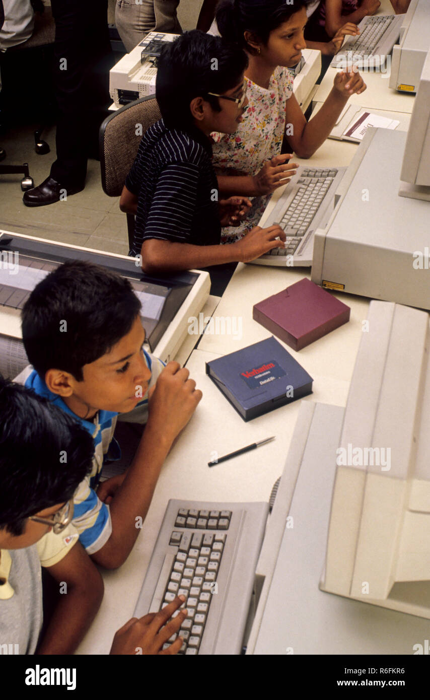 Students computer india hi-res stock photography and images - Alamy