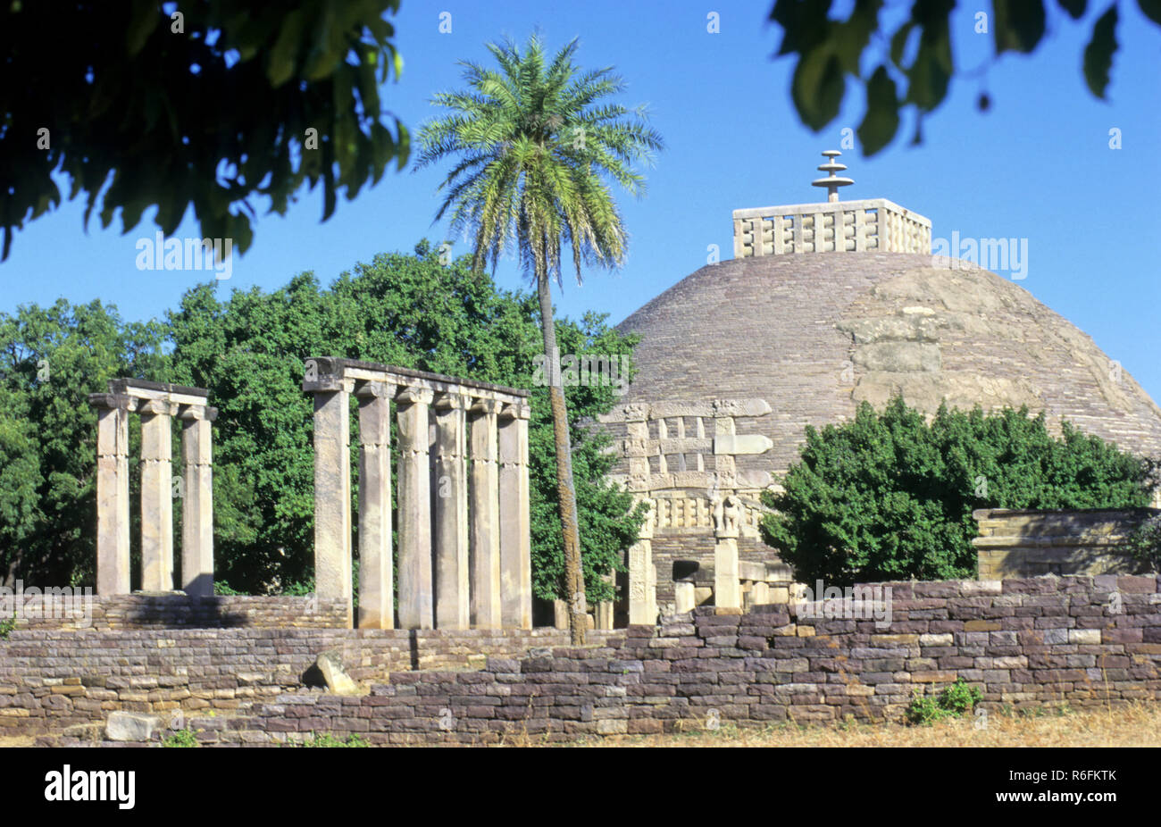 Stupa sanchi no 1 hi-res stock photography and images - Alamy