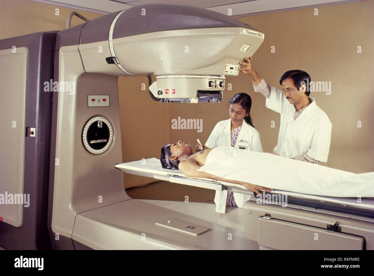 radioactive cancer treatment in hospital, india Stock Photo - Alamy