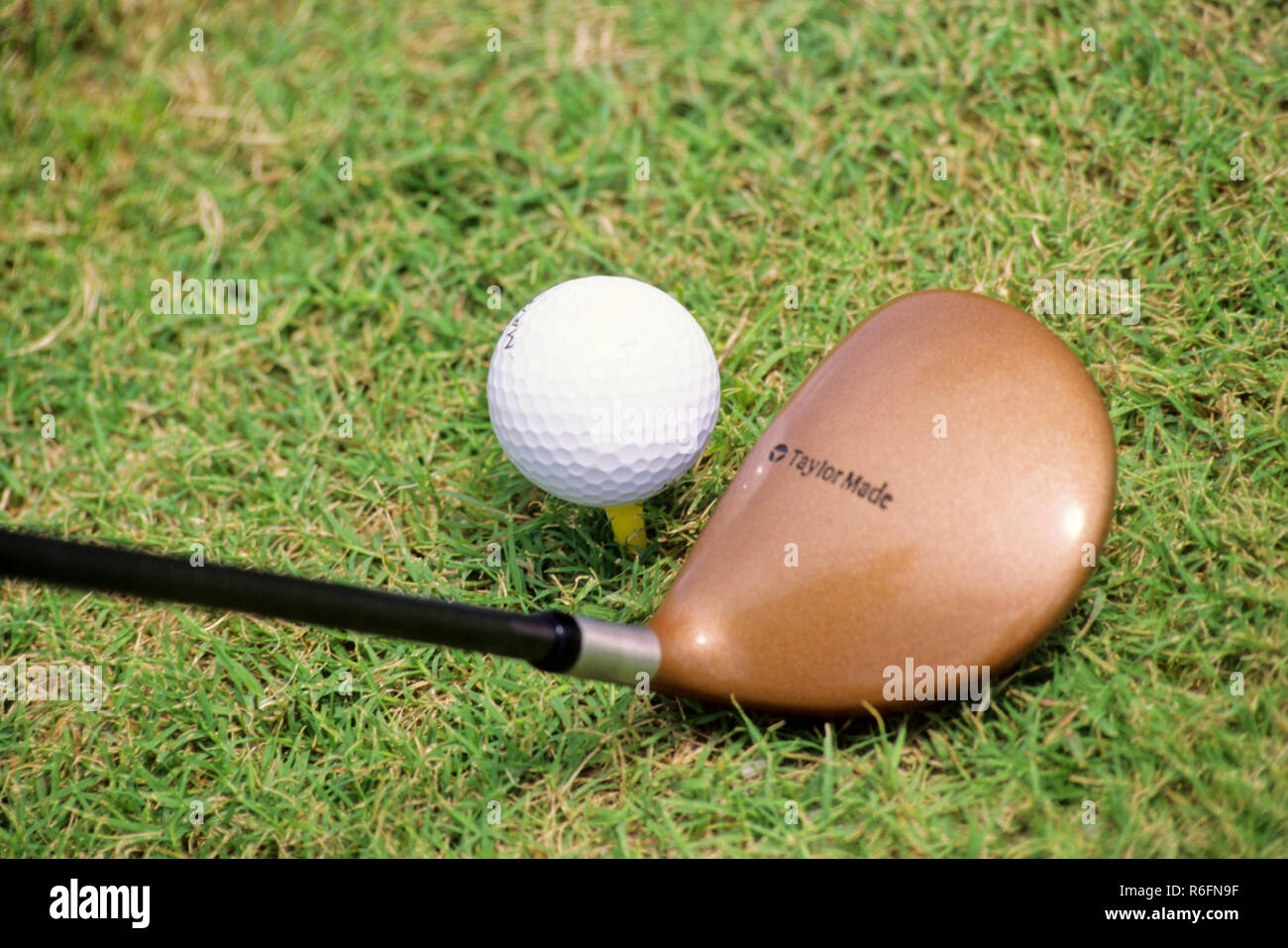Putter hi-res stock photography and images - Alamy