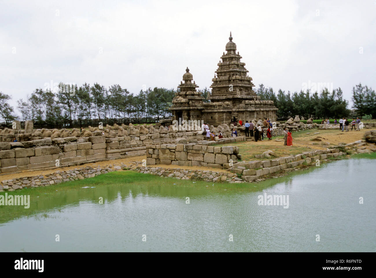 Shore Temple, Mahabali Puram, Tamil Nadu, India Stock Photo - Alamy