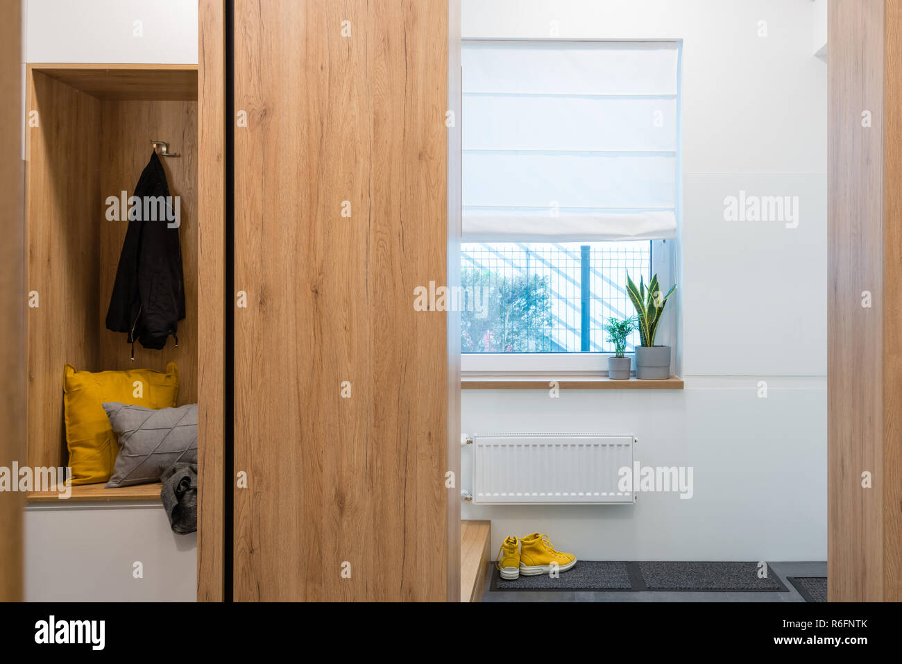 Interior modern house hall hi-res stock photography and images - Alamy