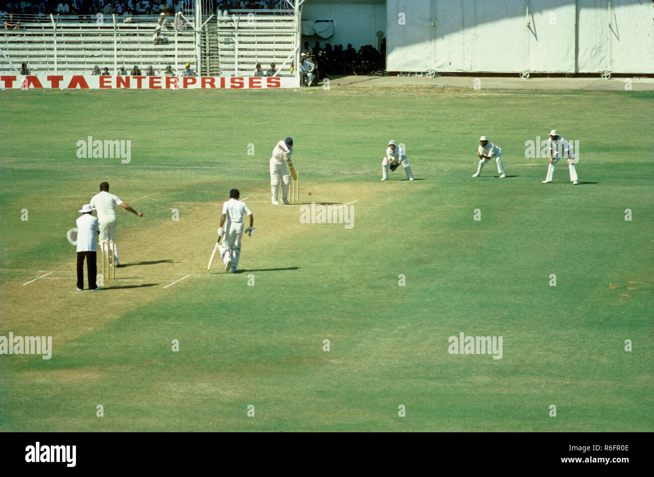 Test match cricket ground hi-res stock photography and images - Alamy