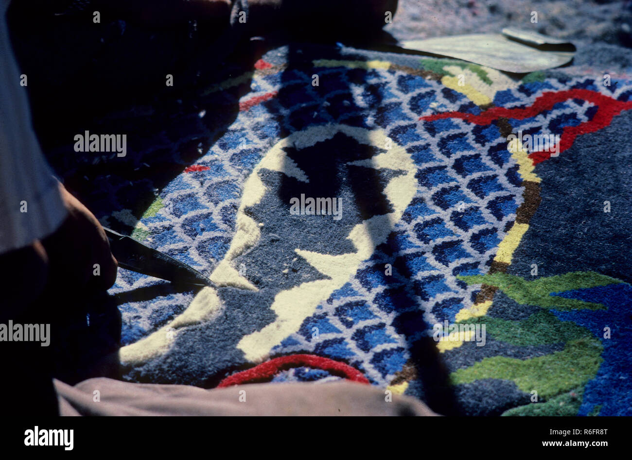 handmade carpet trimming, india, asia Stock Photo - Alamy