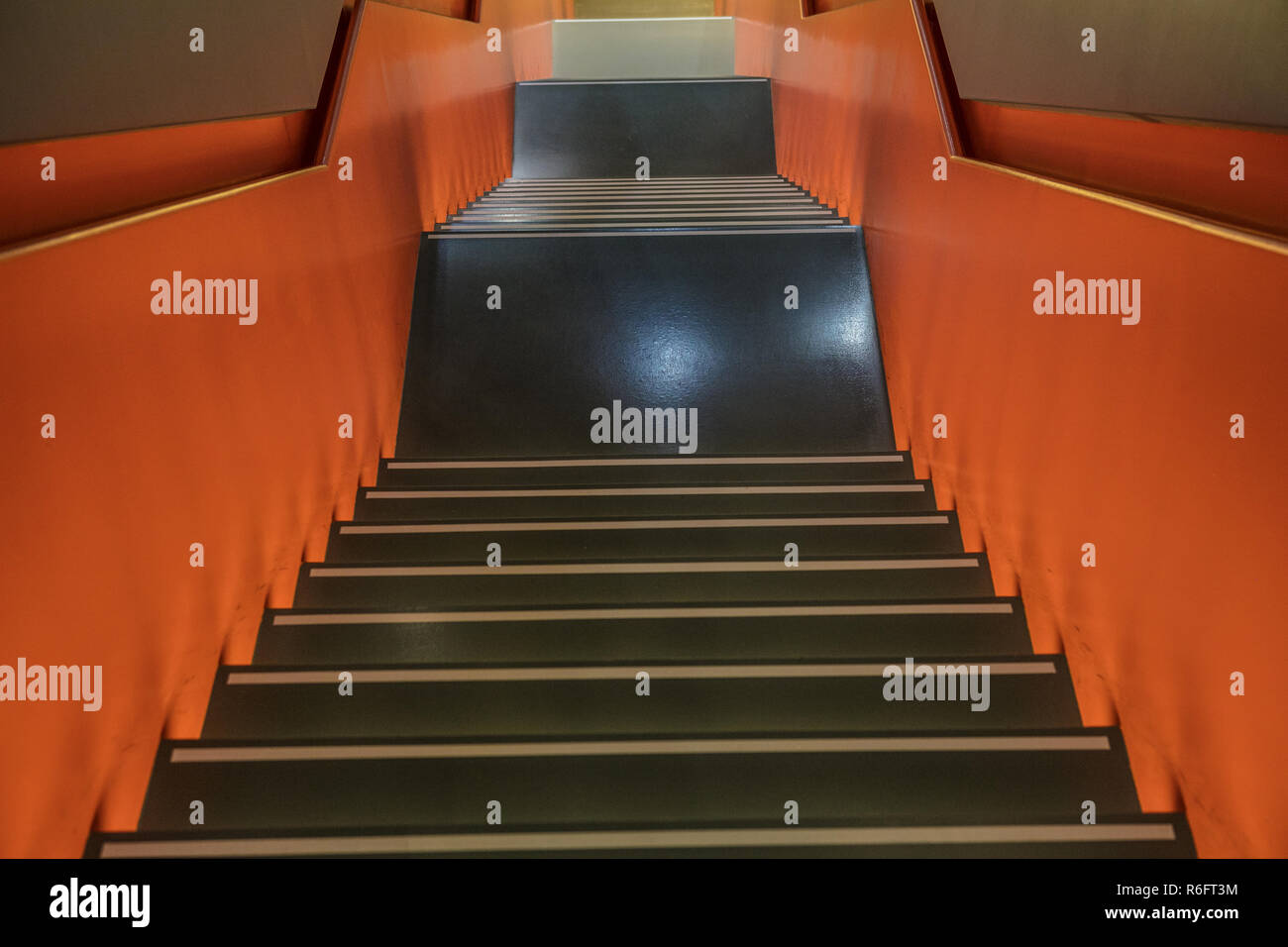 Solid stairs hi-res stock photography and images - Alamy