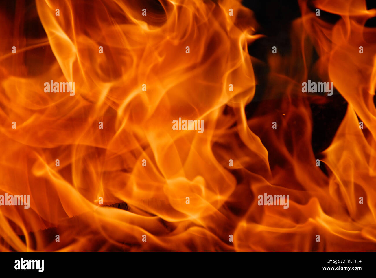 Orange yellow flames hi-res stock photography and images - Alamy