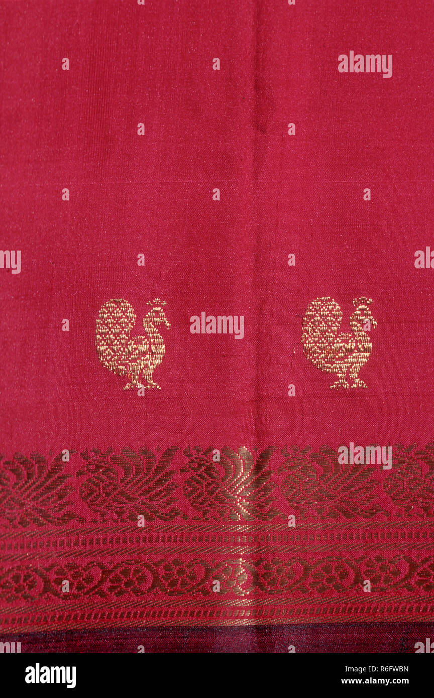 Zari work hi-res stock photography and images - Alamy