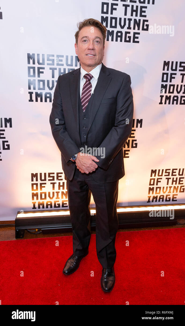 Kevin Huvane attends Museum Moving Image Salute Gala honoring Glenn ...