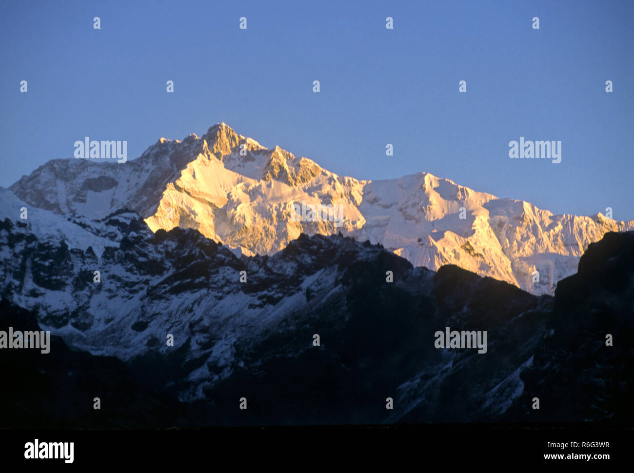 North india snow hi-res stock photography and images - Alamy