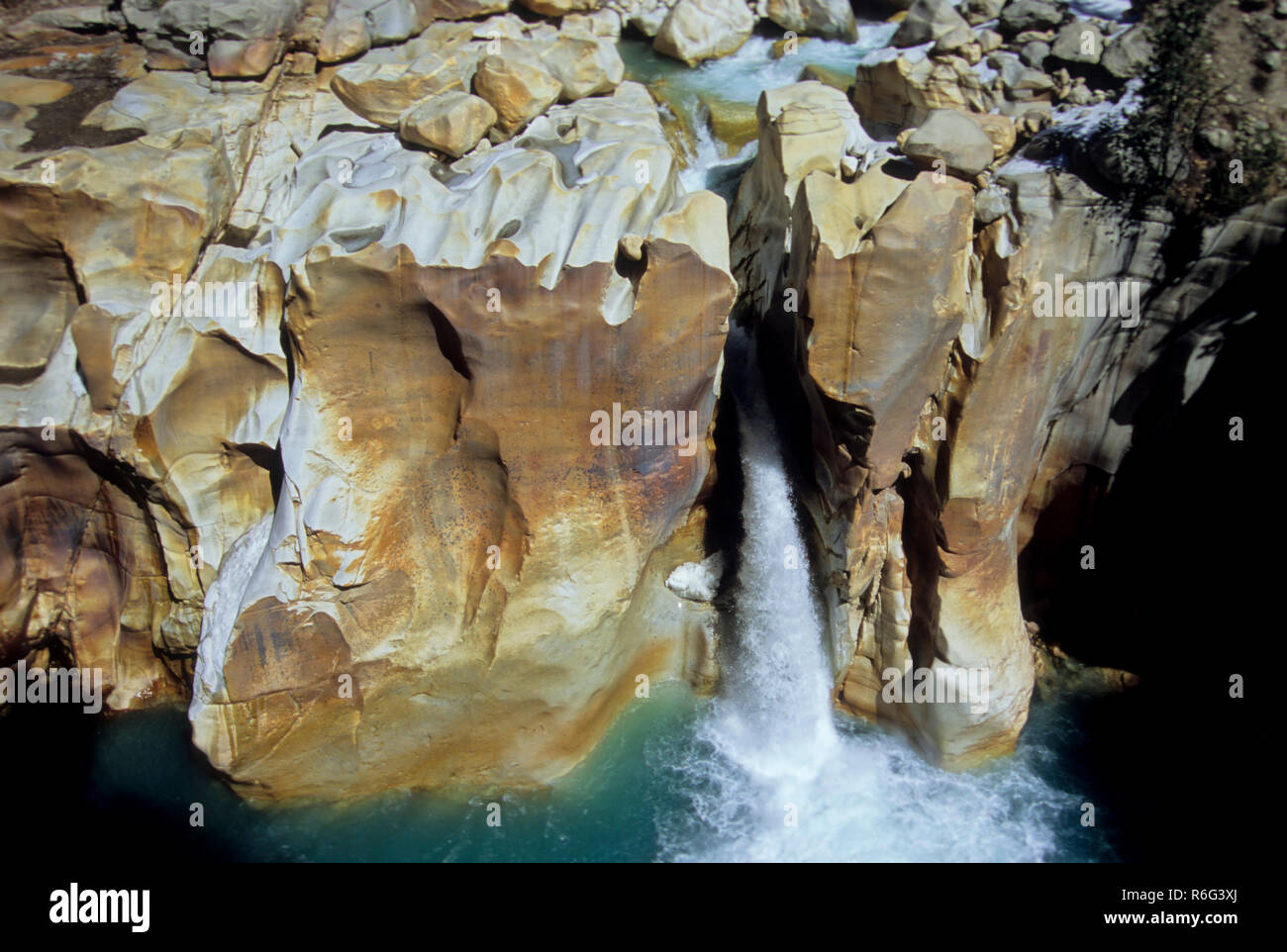 waterfall, surya kund, suryakund, gangotri, Uttarkashi, uttaranchal ...