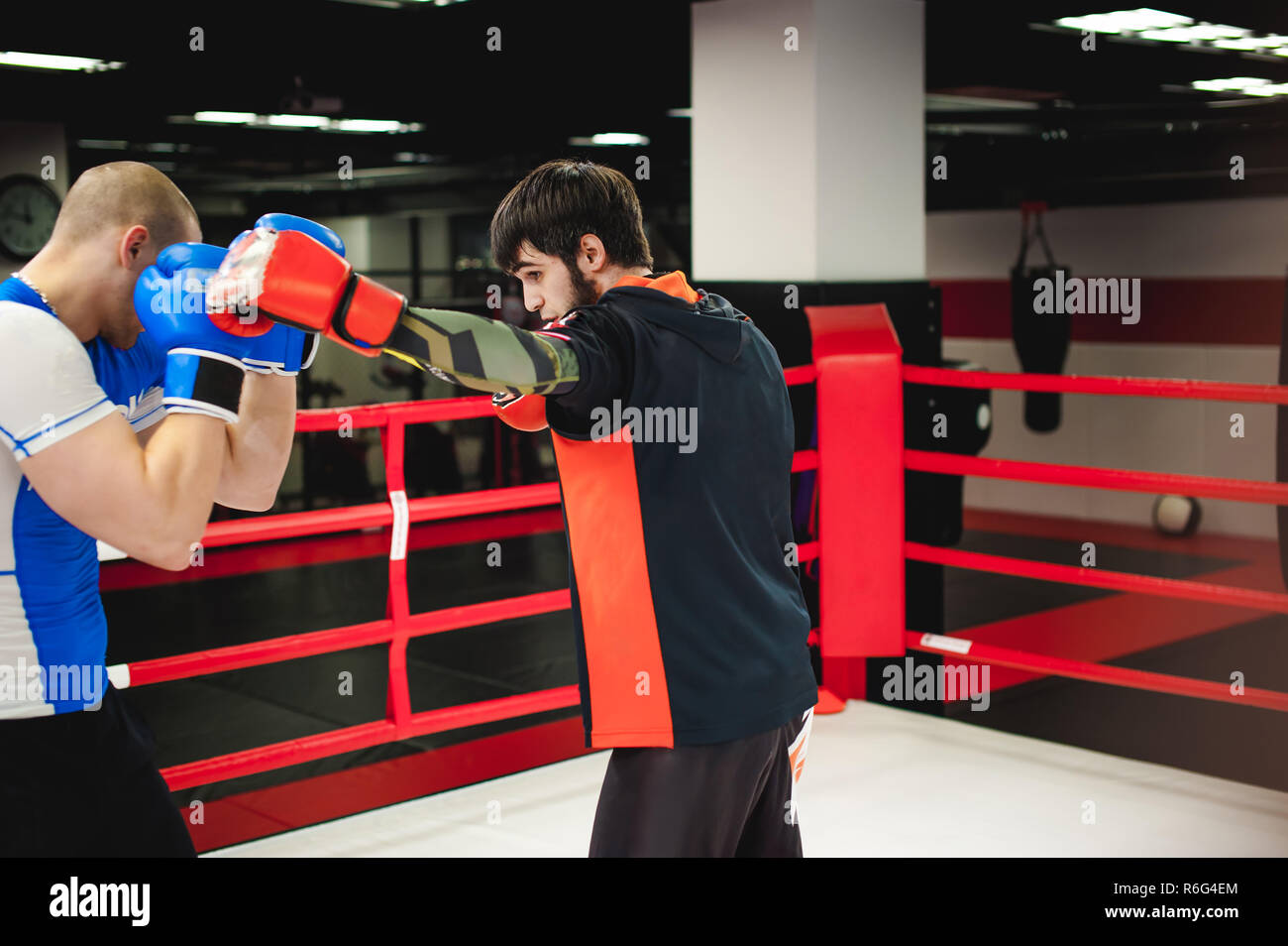 Light boxing sparring hi-res stock photography and images - Alamy